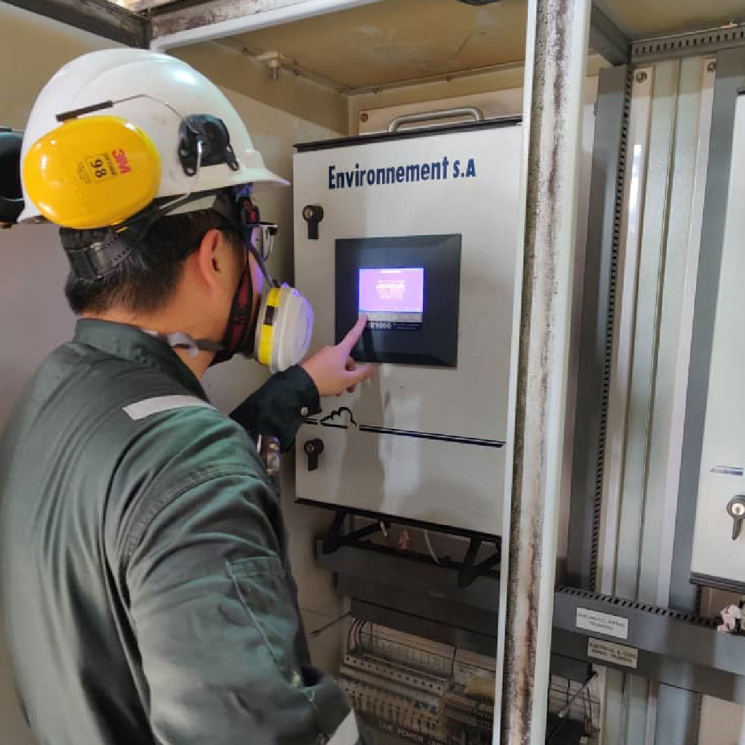 Service & Calibration - HYPERGREEN INSTRUMENTS